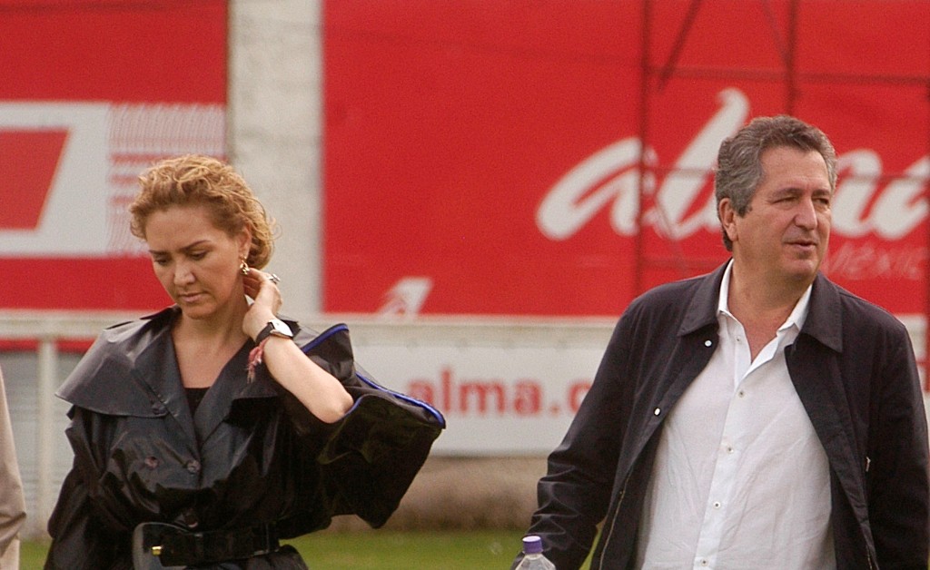 Cancelan órdenes de aprehensión contra Angélica Fuentes, tras acuerdo ...