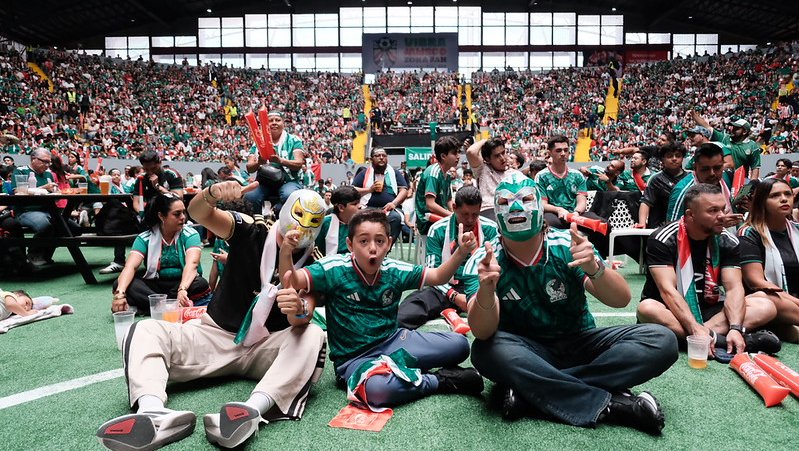Inauguran la ‘Zona Fan Vibra Jalisco‘ en el Auditorio Benito Juárez ...
